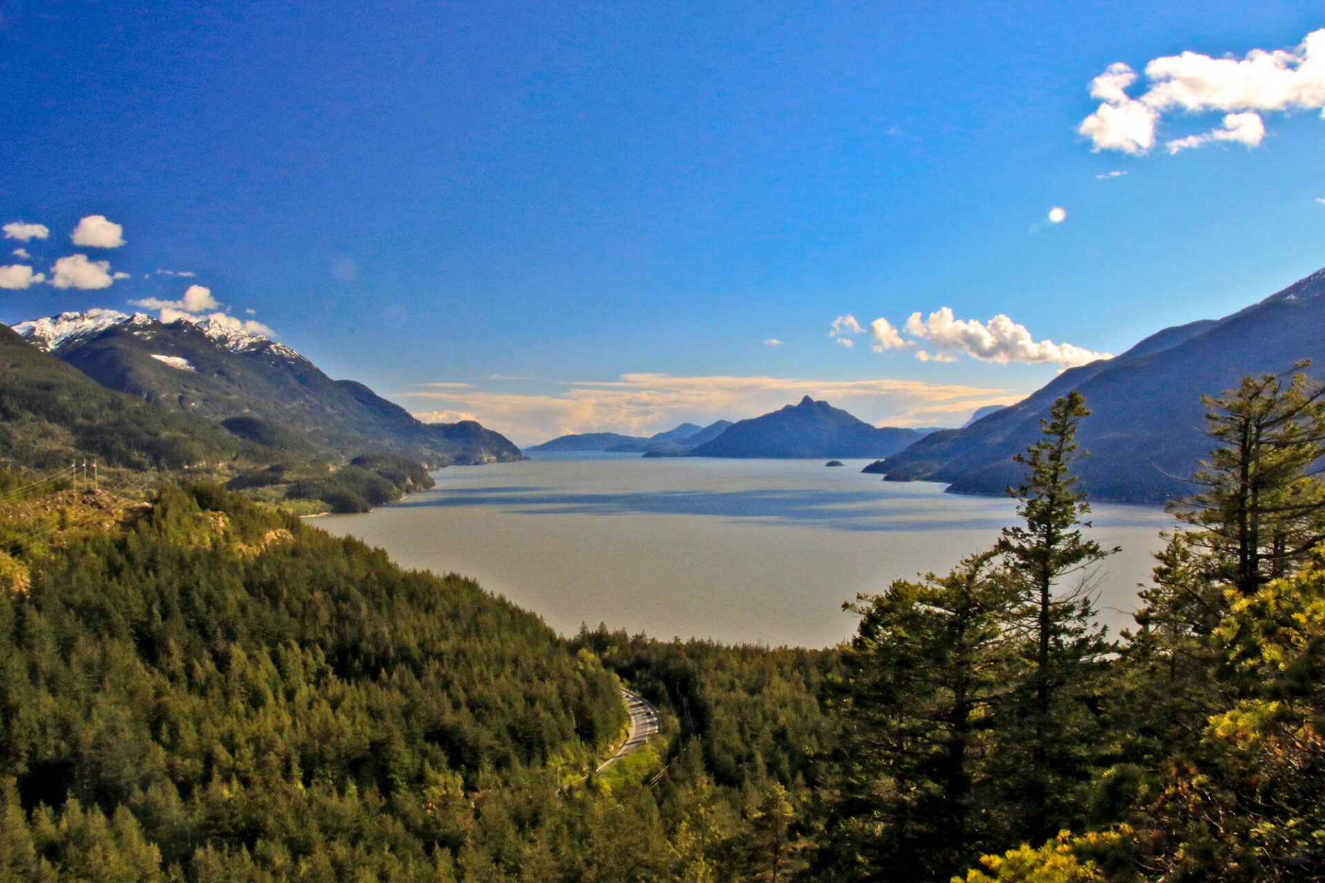 Mountain Views of Howe Sound | Vancouver Trails