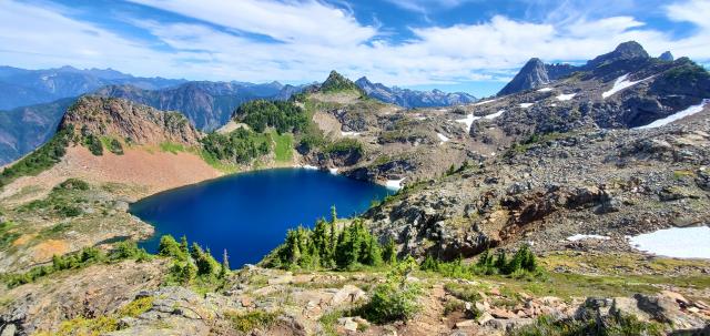 Mount MacFarlane Photo | 2020 Hiking Photo Contest | Vancouver Trails