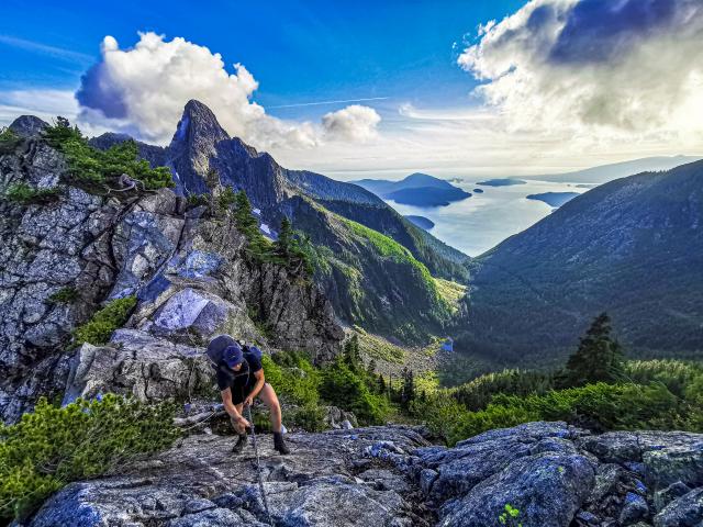 Howe Sound Crest Trail Photo | 2020 Hiking Photo Contest | Vancouver Trails