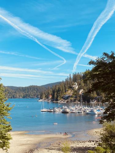 Deep Cove Photo | Hiking Photo Contest | Vancouver Trails