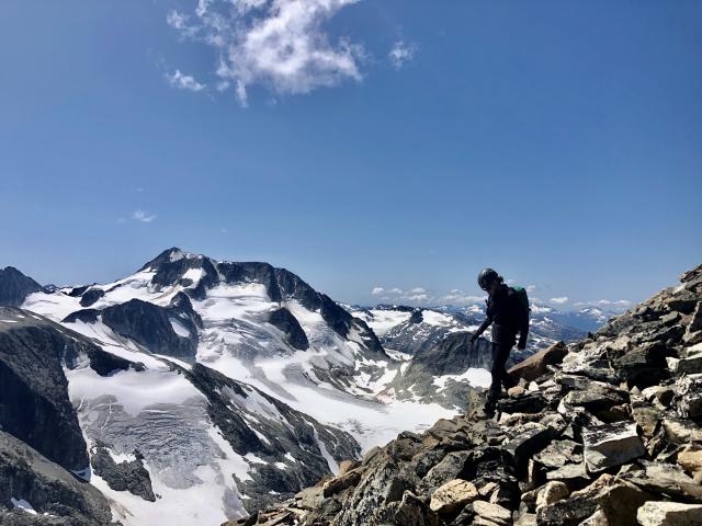 Mt Weart Scramble Photo | 2021 Hiking Photo Contest | Vancouver Trails