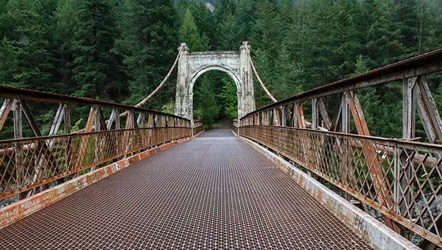 Alexandra Bridge in the Fraser Canyon | Vancouver Trails